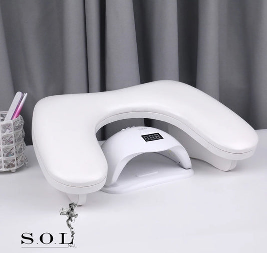 Repose main – Mad’moiselle Nail Shop